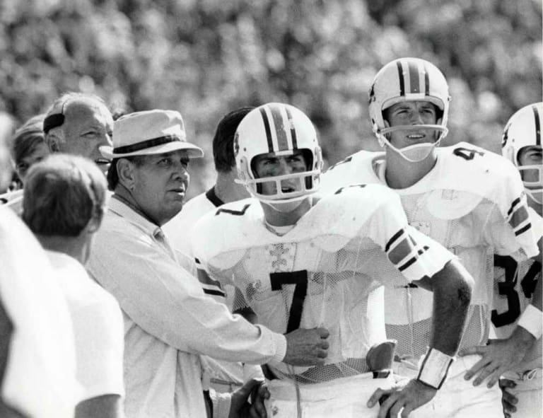 Pat Sullivan Honored in Tampa - Auburn Uniform Database